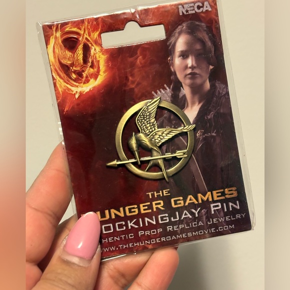 Games | The Hunger Games Mockingjay Pin Gold | Poshmark